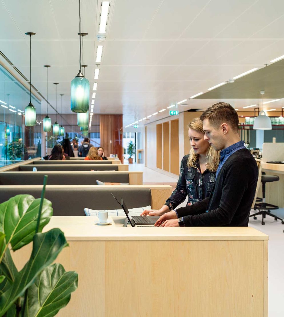 Microsoft Partnership at Schiphol Airport - Spaces