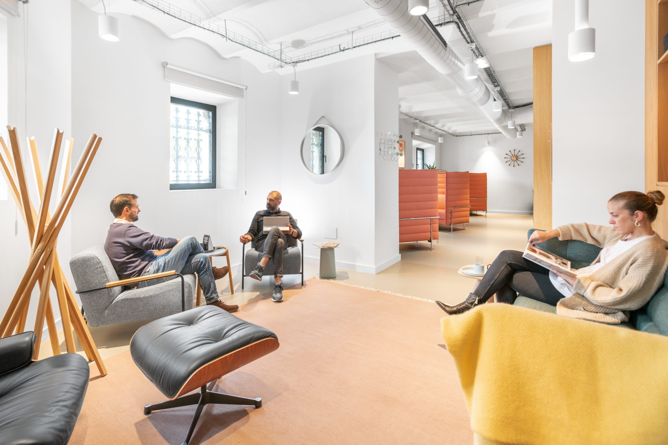 How a network of offices helps employees feel comfortable at work - Spaces